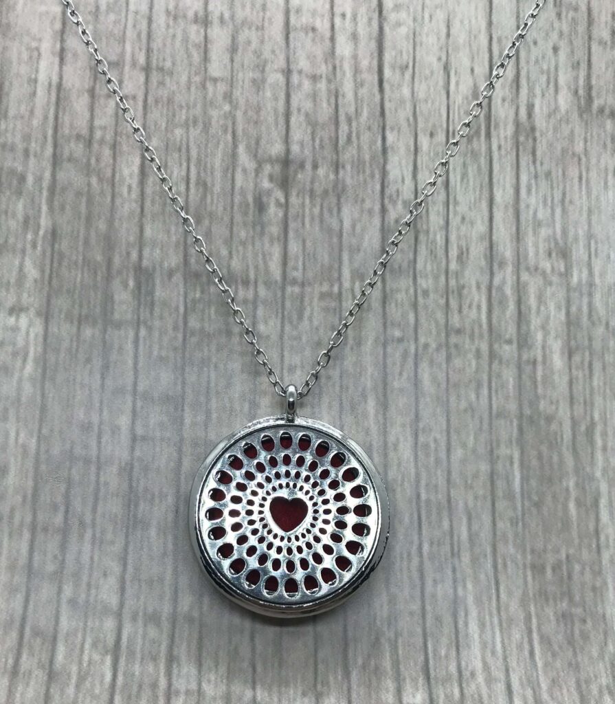 Silver Radiating Heart Locket Diffuser Necklace - Essentials Only